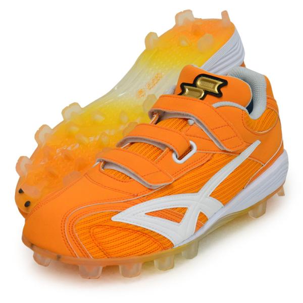 前足部スタッドが突き上げを緩和し、外側配置のスタッドで安定感を生むブロックソール。対象：メンズ・ユニセックス素材：甲材/人工皮革、合成繊維、底材/アウトソール:合成樹脂・ミッドソール:合成樹脂仕様その他：在庫フォロー付属品：袋生産国：ベトナ...