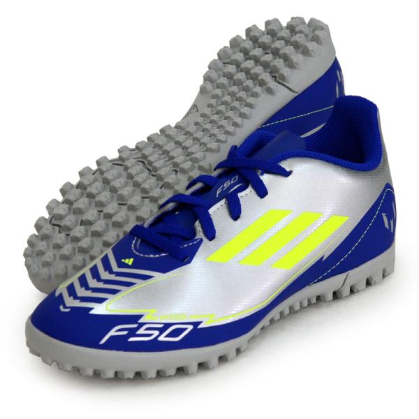 adidas F50 CLUB TF J MESSI 全ての人を魅了するメッシのスキルを讃える、伝説のシューズ、F50。これはメッシが望むピッチでのパフォーマンスに合わせた設計の、サポート力のある合成アッパーに軽いシュータンを装備したジュニ...