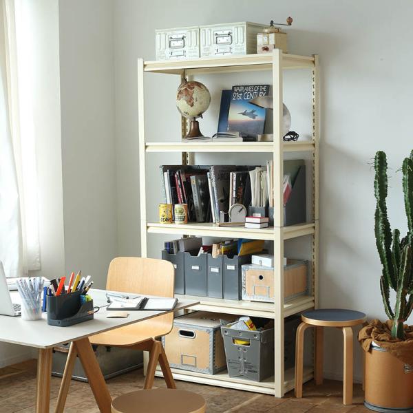 無骨で素っ気なくて、扱い易いシェルフSTEEL SHELF 5 LAYER スチール シェルフ 5 レイヤー 品番:  F20-0181カラー:  IVORY  DARK GREEN  MOSS GRAY  SAX BLUEタイプ:  5 ...