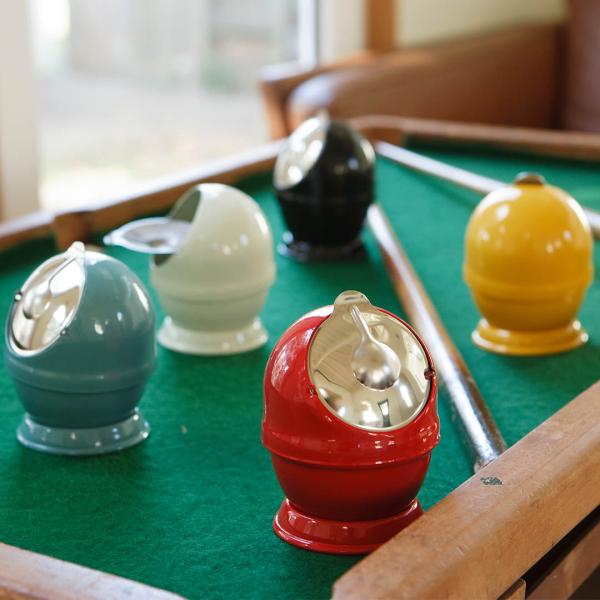 ASHTRAY EYEBALLS アシュトレイ アイボール品番: NB-0818サイズ : H.117mm φ.86mm材質 : スチール(粉体塗装)原産国 : 中国