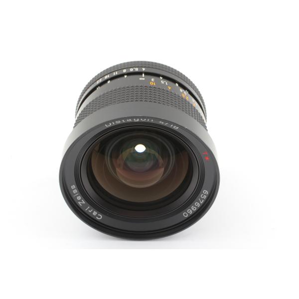 使用に伴う外観のスレ傷も少なく、大きな目立つ傷やアタリはほとんど無く、非常に綺麗です。 マウントはスレ傷も少なく良好です。 撮影に影響するカビやクモリもなく視認性良好です。動作は専門店にて確認済み。問題なくお使い頂けるコンデイションです。付...