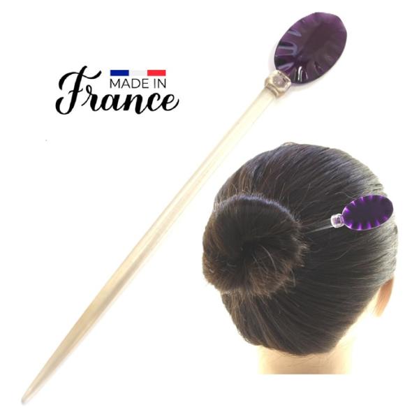 フランス製ぽいおしゃれなデザインのスティック(かんざし)無造作にまとめたヘアスタイルもスティックをさすだけでおしゃれさんに変身 !洋装にも、和装にもオススメです！【サイズ】全体の長さ：約19cm (飾り部分含む)　スティックの長さ：約15....