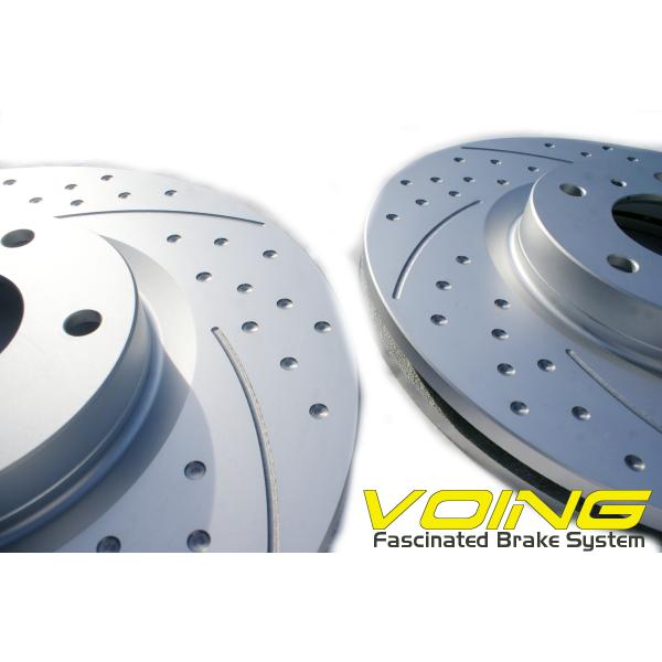 ★絶大な効果★VOINGブレーキローターは純正同サイズ、無加工で取り付け可能な　ブレーキローターです！ブレーキング時に発生する摩耗粉やガスを効果的に排出し　対フェード性を高めますシェービング効果により摩擦トルクを向上させブレーキフィーリング...