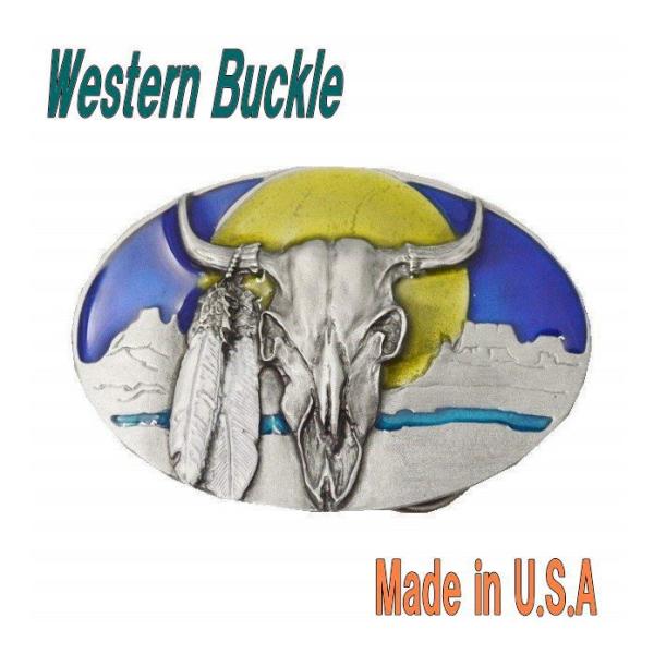 きれいなデザインです。サイズ ：7.8×5.4cm 材質：ピューター 　幅：40mm迄のベルトに適合します