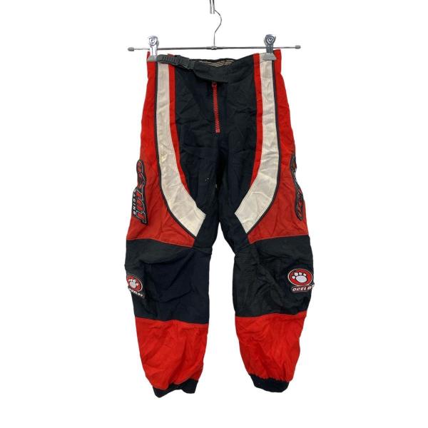 アメリカをメインに世界各地から直輸入する大阪、古着卸、古着屋DEN(デン)は、小売店を通さず、直接お客様へお届けできる為、激安卸価格となっております。さらに￥3,980以上お買い上げは送料無料です。