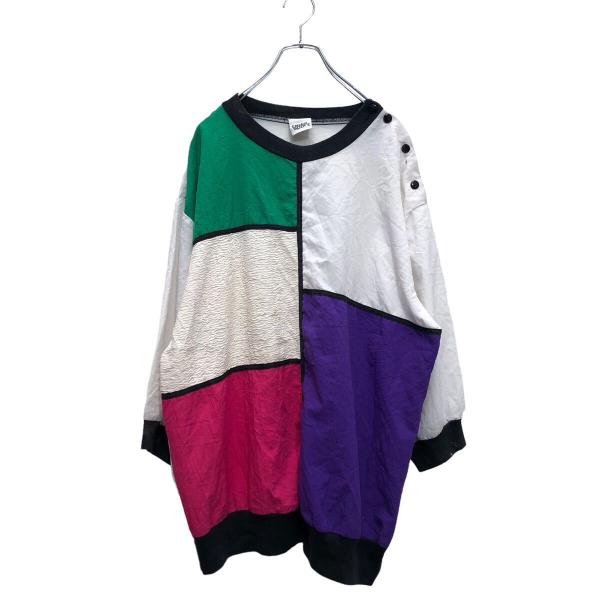 アメリカをメインに世界各地から直輸入する大阪、古着卸、古着屋DEN(デン)は、小売店を通さず、直接お客様へお届けできる為、激安卸価格となっております。さらに￥3,980以上お買い上げは送料無料です。