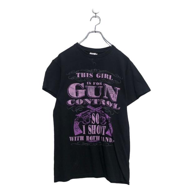 アメリカをメインに世界各地から直輸入する大阪、古着卸、古着屋DEN(デン)は、小売店を通さず、直接お客様へお届けできる為、激安卸価格となっております。さらに￥3,980以上お買い上げは送料無料です。