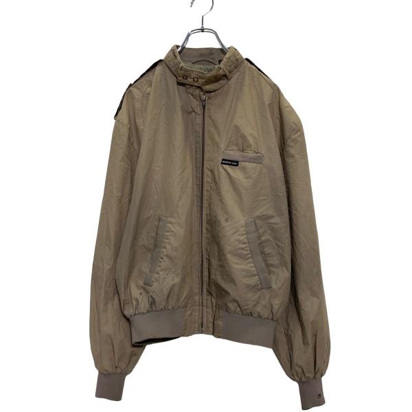 アメリカをメインに世界各地から直輸入する大阪、古着卸、古着屋DEN(デン)は、小売店を通さず、直接お客様へお届けできる為、激安卸価格となっております。さらに￥3,980以上お買い上げは送料無料です。