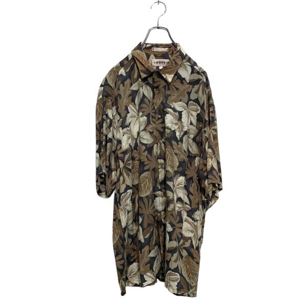 アメリカをメインに世界各地から直輸入する大阪、古着卸、古着屋DEN(デン)は、小売店を通さず、直接お客様へお届けできる為、激安卸価格となっております。さらに￥3,980以上お買い上げは送料無料です。