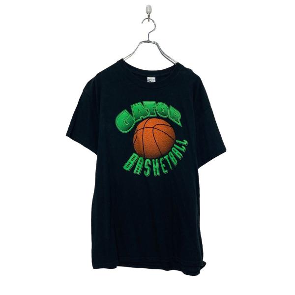 アメリカをメインに世界各地から直輸入する大阪、古着卸、古着屋DEN(デン)は、小売店を通さず、直接お客様へお届けできる為、激安卸価格となっております。さらに￥3,980以上お買い上げは送料無料です。