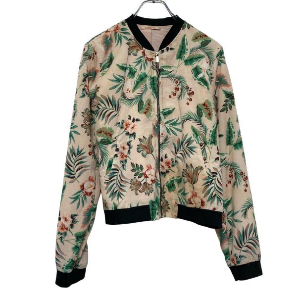 アメリカをメインに世界各地から直輸入する大阪、古着卸、古着屋DEN(デン)は、小売店を通さず、直接お客様へお届けできる為、激安卸価格となっております。さらに￥3,980以上お買い上げは送料無料です。