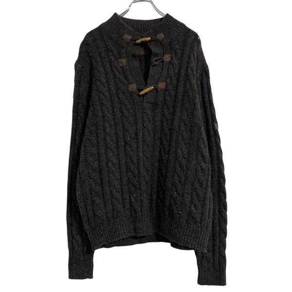 アメリカをメインに世界各地から直輸入する大阪、古着卸、古着屋DEN(デン)は、小売店を通さず、直接お客様へお届けできる為、激安卸価格となっております。さらに￥3,980以上お買い上げは送料無料です。