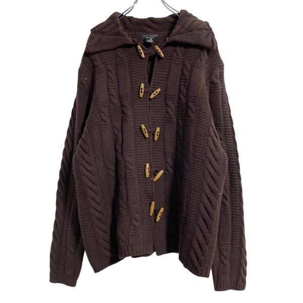 アメリカをメインに世界各地から直輸入する大阪、古着卸、古着屋DEN(デン)は、小売店を通さず、直接お客様へお届けできる為、激安卸価格となっております。さらに￥3,980以上お買い上げは送料無料です。