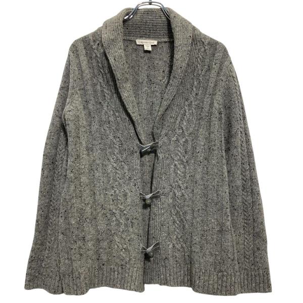 アメリカをメインに世界各地から直輸入する大阪、古着卸、古着屋DEN(デン)は、小売店を通さず、直接お客様へお届けできる為、激安卸価格となっております。さらに￥3,980以上お買い上げは送料無料です。