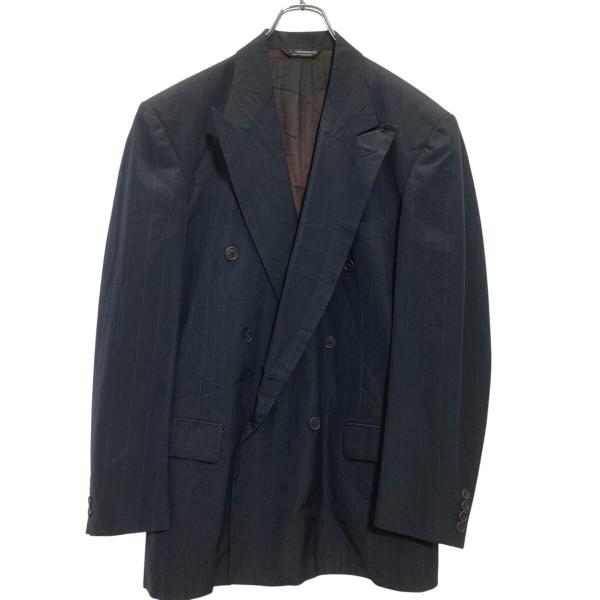 アメリカをメインに世界各地から直輸入する大阪、古着卸、古着屋DEN(デン)は、小売店を通さず、直接お客様へお届けできる為、激安卸価格となっております。さらに￥3,980以上お買い上げは送料無料です。