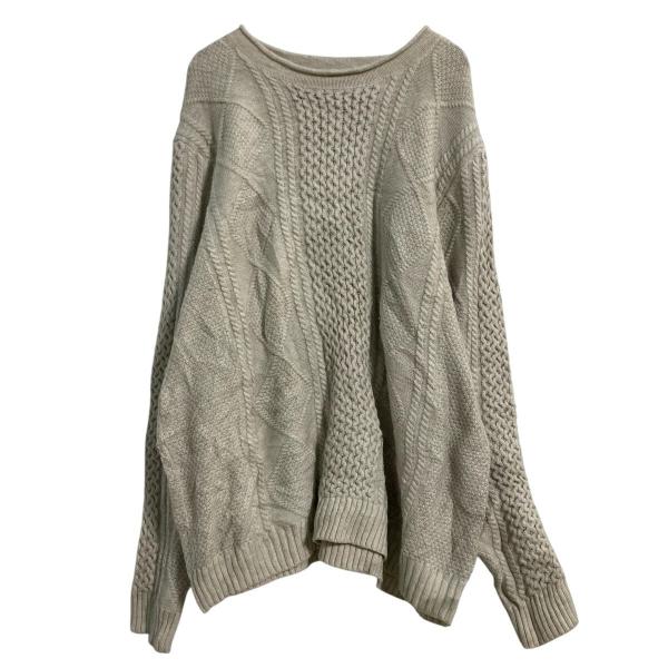 アメリカをメインに世界各地から直輸入する大阪、古着卸、古着屋DEN(デン)は、小売店を通さず、直接お客様へお届けできる為、激安卸価格となっております。さらに￥3,980以上お買い上げは送料無料です。