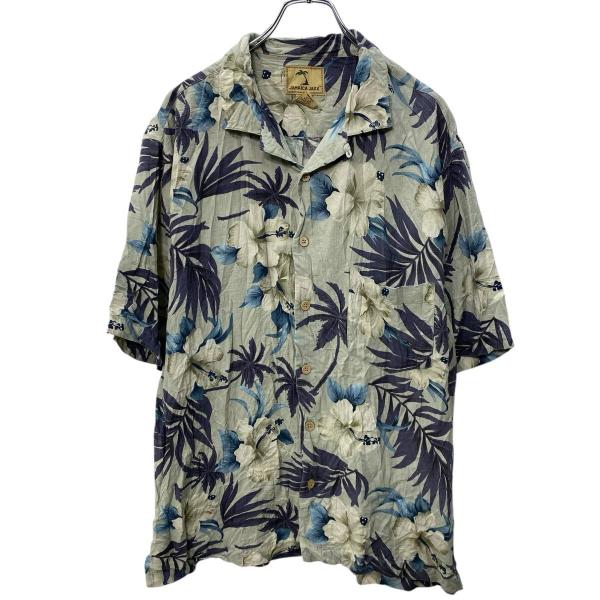 アメリカをメインに世界各地から直輸入する大阪、古着卸、古着屋DEN(デン)は、小売店を通さず、直接お客様へお届けできる為、激安卸価格となっております。さらに￥3,980以上お買い上げは送料無料です。