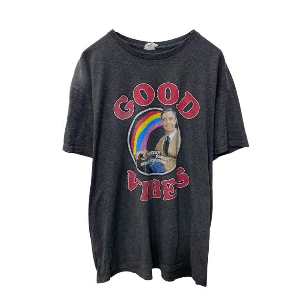 アメリカをメインに世界各地から直輸入する大阪、古着卸、古着屋DEN(デン)は、小売店を通さず、直接お客様へお届けできる為、激安卸価格となっております。さらに￥3,980以上お買い上げは送料無料です。