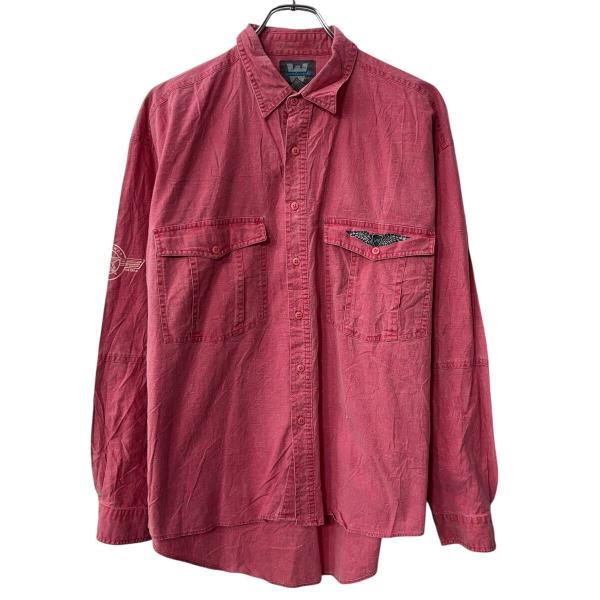 アメリカをメインに世界各地から直輸入する大阪、古着卸、古着屋DEN(デン)は、小売店を通さず、直接お客様へお届けできる為、激安卸価格となっております。さらに￥3,980以上お買い上げは送料無料です。