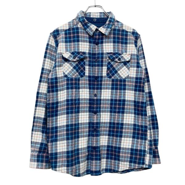 アメリカをメインに世界各地から直輸入する大阪、古着卸、古着屋DEN(デン)は、小売店を通さず、直接お客様へお届けできる為、激安卸価格となっております。さらに￥3,980以上お買い上げは送料無料です。