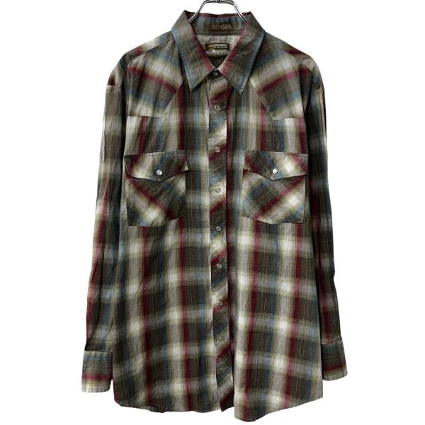 アメリカをメインに世界各地から直輸入する大阪、古着卸、古着屋DEN(デン)は、小売店を通さず、直接お客様へお届けできる為、激安卸価格となっております。さらに￥3,980以上お買い上げは送料無料です。