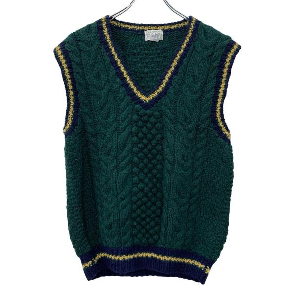 アメリカをメインに世界各地から直輸入する大阪、古着卸、古着屋DEN(デン)は、小売店を通さず、直接お客様へお届けできる為、激安卸価格となっております。さらに￥3,980以上お買い上げは送料無料です。