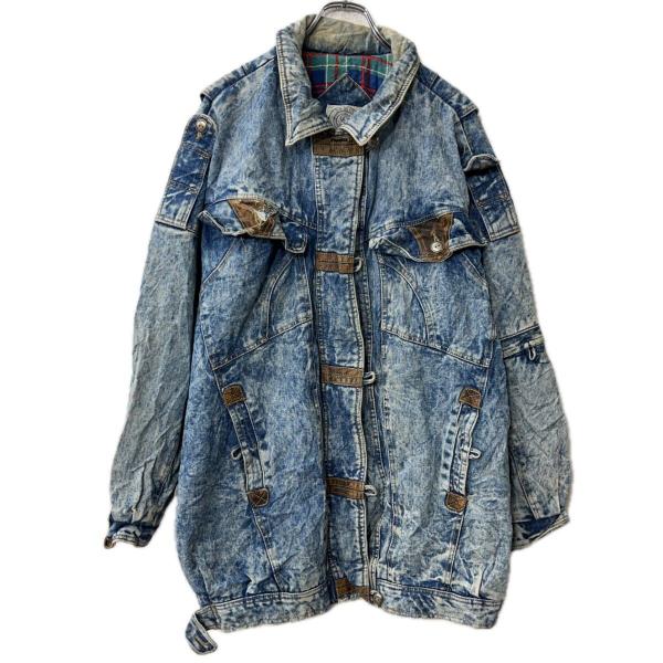アメリカをメインに世界各地から直輸入する大阪、古着卸、古着屋DEN(デン)は、小売店を通さず、直接お客様へお届けできる為、激安卸価格となっております。さらに￥3,980以上お買い上げは送料無料です。