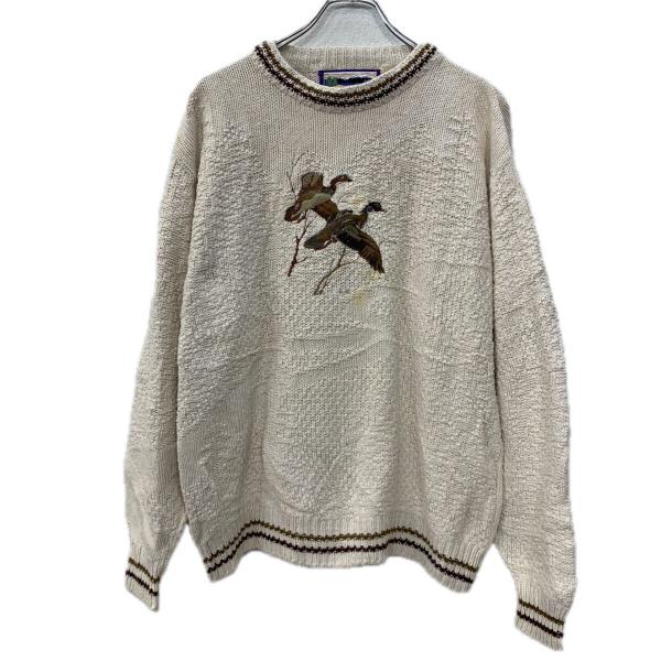 アメリカをメインに世界各地から直輸入する大阪、古着卸、古着屋DEN(デン)は、小売店を通さず、直接お客様へお届けできる為、激安卸価格となっております。さらに￥3,980以上お買い上げは送料無料です。