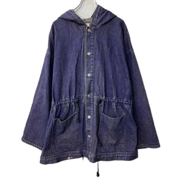 アメリカをメインに世界各地から直輸入する大阪、古着卸、古着屋DEN(デン)は、小売店を通さず、直接お客様へお届けできる為、激安卸価格となっております。さらに￥3,980以上お買い上げは送料無料です。