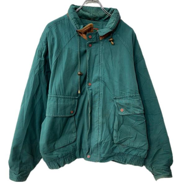 アメリカをメインに世界各地から直輸入する大阪、古着卸、古着屋DEN(デン)は、小売店を通さず、直接お客様へお届けできる為、激安卸価格となっております。さらに￥3,980以上お買い上げは送料無料です。