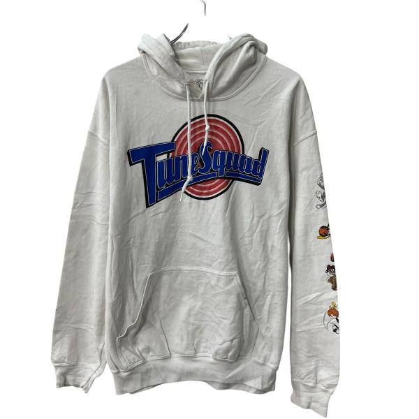 アメリカをメインに世界各地から直輸入する大阪、古着卸、古着屋DEN(デン)は、小売店を通さず、直接お客様へお届けできる為、激安卸価格となっております。さらに￥3,980以上お買い上げは送料無料です。