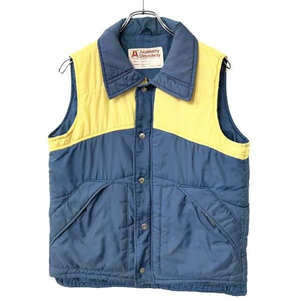 アメリカをメインに世界各地から直輸入する大阪、古着卸、古着屋DEN(デン)は、小売店を通さず、直接お客様へお届けできる為、激安卸価格となっております。さらに￥3,980以上お買い上げは送料無料です。