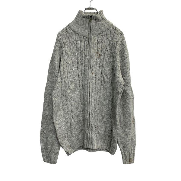 アメリカをメインに世界各地から直輸入する大阪、古着卸、古着屋DEN(デン)は、小売店を通さず、直接お客様へお届けできる為、激安卸価格となっております。さらに￥3,980以上お買い上げは送料無料です。