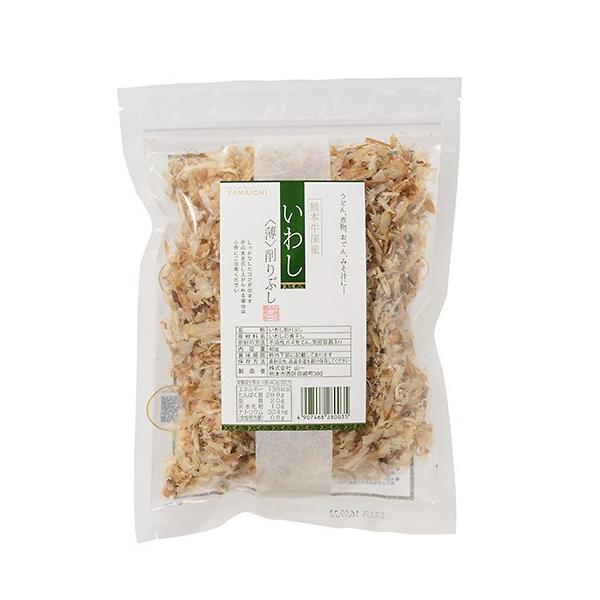 国内産のうるめいわしを薄削りにしました。うどんや煮物、おでんなどに。しっかりとしたコクのあるだしが取れます。