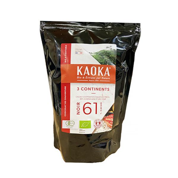 *この商品は業務用です。カカオ分61％　タブレットタイプ。フルーツの繊細な香りが特徴の、ライトボディのクーベルチュール。マイルドな風味が、合わせる素材を引き立てます。エクアドル・サントメ・ドミニカの3ヶ国のカカオ豆を主にブレンドしています。