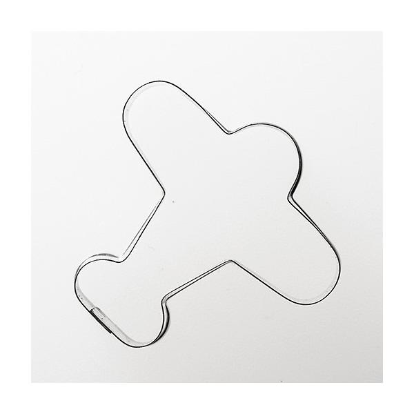 飛行機：45×45×H20mm、自動車：25×53×H20mm、舟：30×50×H20mm男の子にも喜ばれる乗り物シリーズのクッキー抜き型です。