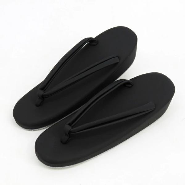 【喪服用草履】■色・黒■サイズMサイズ(23.0~24.0cm)Lサイズ(24.0~25.0cm)LLサイズ(25.0~26.0cm)■品質甲革　合成皮革企画/日本製造/中国■注意・モニターの発色の具合によって実際のものと色が異なる場合がご...