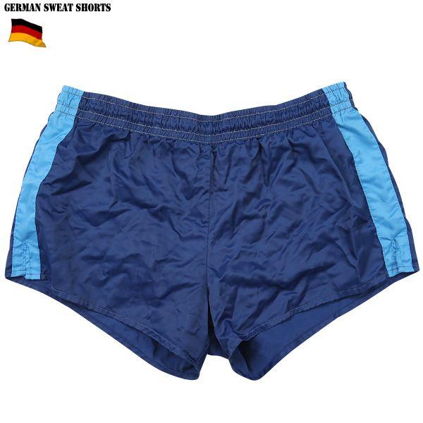 実物 ドイツ軍トレーニングショーツのご紹介です。ドイツ軍から実物放出品のトレーニングショーツです。速乾素材で汗の吸収も抜群です。トレーニング、ランニング、部屋着でも快適で、非常にお勧めなミリタリーウエアーです。サイズ: Gr4ウエスト: 6...