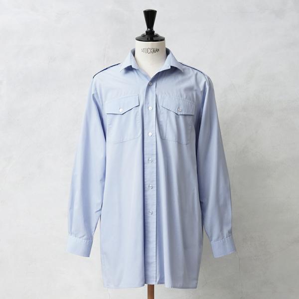 ■商品説明1990年代に採用されたドレスシャツで、様々な年代のアイテムが入荷しています。英国王室御用達陶磁器メーカーのブランド名のために使用は控えますが、本国ではウェッジウッドシャツや、ウェッジウッドブルーという名称で親しまれているイギリス...