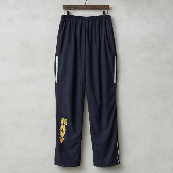 ■商品説明海軍で比較的最近放出されはじめたユニフォームで、PT（フィジカル トレーニング）やランニング時に使用されるアイテムです。ややしっとりとした柔らかいナイロン素材は簡単な撥水性、速乾性を有しており、気軽に着用、洗濯をすることができます...