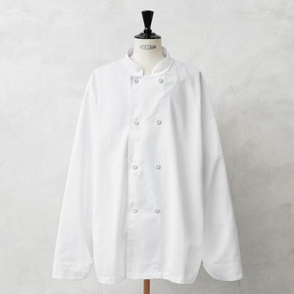 ■商品説明米軍で使用されているFOOD HANDLER SMOCK（フードハンドラー スモック）ジャケットが入荷しました。主にU.S.ARMY（米陸軍）でフードハンドラー（食品取扱者）が使用しているジャケットです。スタンドカラーの首元に、ダ...