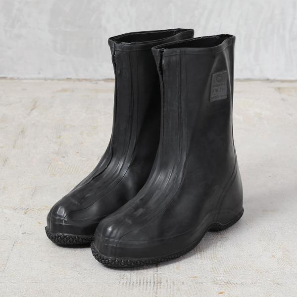 ■商品説明西ドイツ軍から放出の防護靴が入荷しました。静電気防止機能を備え、完全防水のオーバーシューズです。丈夫な厚手のゴムで機密性が高く、前面のジッパーで開き、靴を脱がずにプロテクターの中に入れ、ジッパーを締めることで、靴がプロテクター内に...