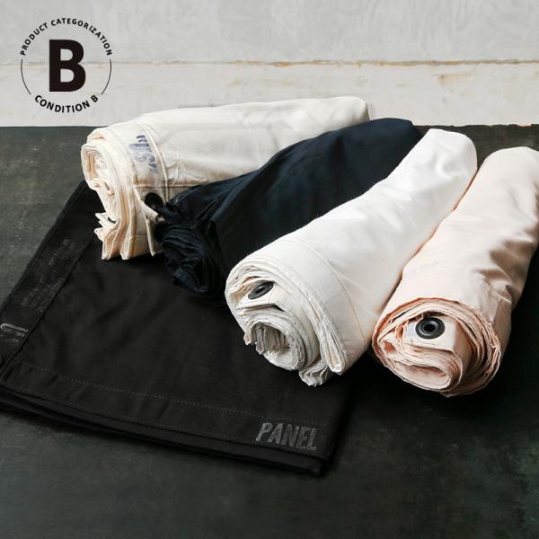 ■商品説明1970年代の米国政府空中連絡係で使用されてたパネルマーカーが登場。戦車、トラック、リュックサックなど、空から認識する必要のあるあらゆるものに取り付けられ、部隊の位置や緊急事態を識別するために地面にも配置されていました。G.I.発...