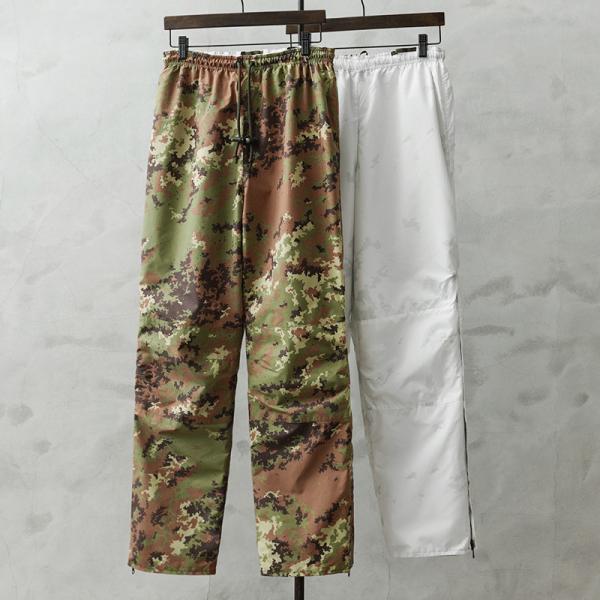 ■商品説明2004年にイタリア陸軍で採用されたベジタトカモは4色のカラーで構成されるカモフラージュパターンで、イタリアの植生にうまく溶け込む迷彩になっており、市街地などの軍事作戦中に遭遇するさまざまな環境や地形にもその効果を発揮するように作...