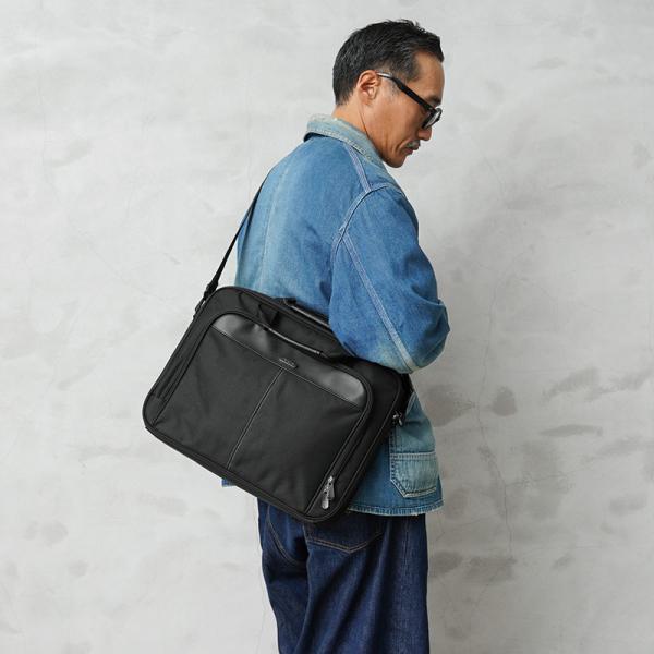 ■商品説明ミリタリー・グレード（軍用品規格）の落下保護基準を満たした製品を製造するTargus社の、ラップトップバッグです。最大16インチまでのノートパソコンを収納できるように設計されており、デバイスを衝撃から保護するパッド入りのコンパート...