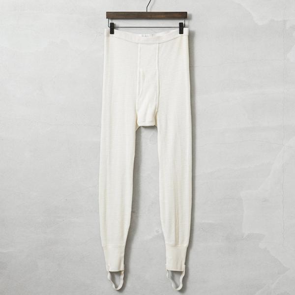 ■商品説明米空軍のエアクルー用のアラミド（NOMEX）アンダーパンツが登場です。素材には実際のフライト任務を想定して開発された、難燃のアラミドを使用。サーマルを採用した生地は、肌当たりよく、軽量で保温性も高く、アンダーパンツとして最大限の効...