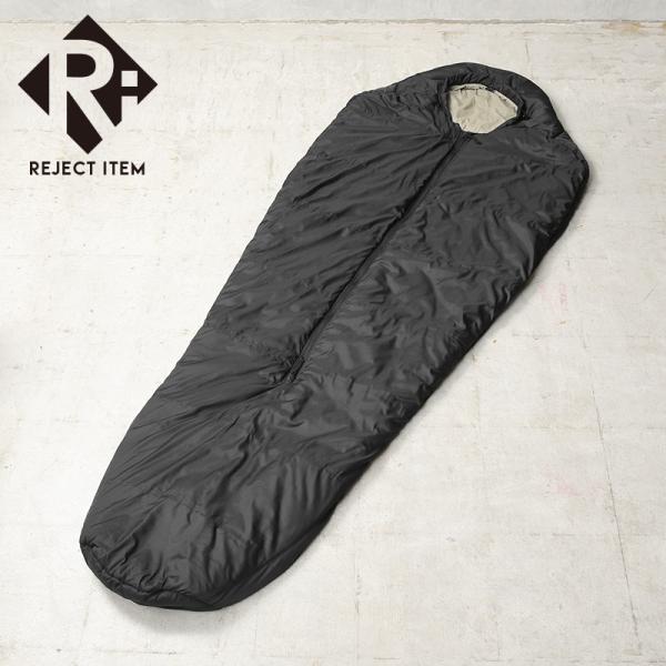 ■商品説明米国陸軍及び米海兵隊で使用されている極寒地用の寝袋が入荷しました。極寒地での任務の際に、暖かさを保ちつつも、サッと出入りできる設計になっており、体の形に合わせた形状のマミー型（ミイラ型）。フロントジップ開閉で、他の寝袋と組み合わせ...