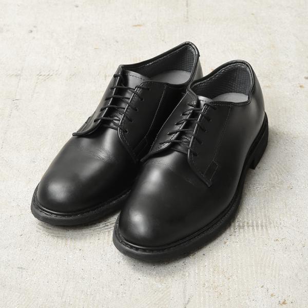 ■商品説明アメリカ軍に長年シューズを納入し、軍のみならず全米の警察や消防署等でも採用されているCAPPS SHOE COMPANY（キャップス シューカンパニー）社製の、米海軍などの制服用レザーシューズです。とても手間がかかりミリタリーオフ...