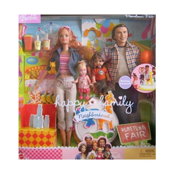 【商品名】バービー Barbie Happy Family Neighborhood HOMETOWN FAIR 4 Doll Set w Working Carousel (2003) ドール 人形 フィギュア 【カテゴリー】おもちゃ：き...