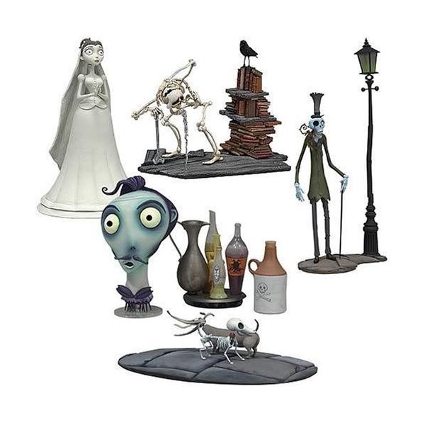 【商品名】McFarlane Toys 3" Corpse Bride Mini Collectors Set - Victoria, Elder Gutenknacht, Zombie Gentleman, Paul the Head W...